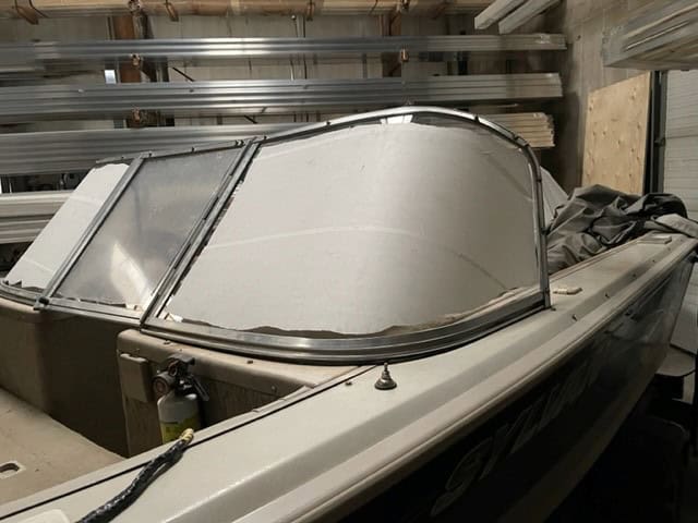 Boat Windshields | Mac Plastics and Skylights